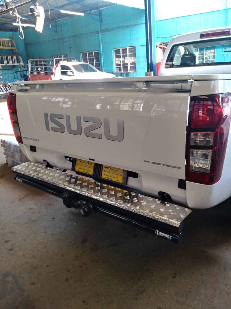 Isuzu KB-250/300 Towrite Step Bumper Towbar - TOWRITE