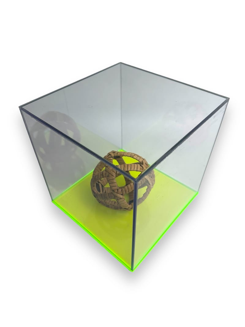 19" x 19"x 19" Acrylic Display Case - Box With Fluorescent Base ...