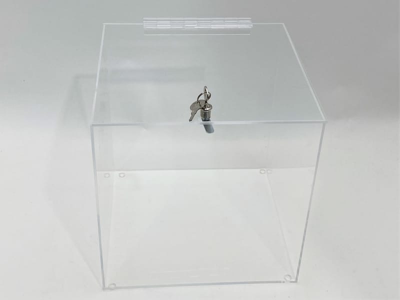 Clear Acrylic Boxes W/ Cam Lock Lid - Museum Boxes