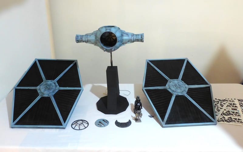 KIT/ TIE FIGHTERS & Interceptor studio scale with cockpit and pilots ...