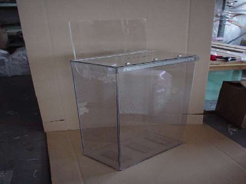Custom lexan donation box - Gallery image 337 of 823 - Akrylix