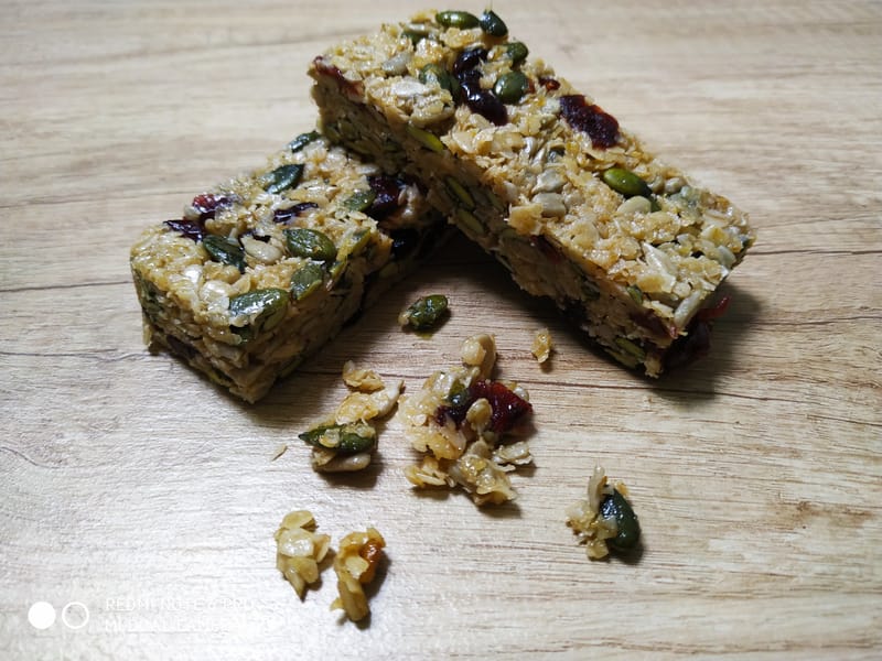 package of 3 Sprouted oat cracker- Gluten free - Natures live foods