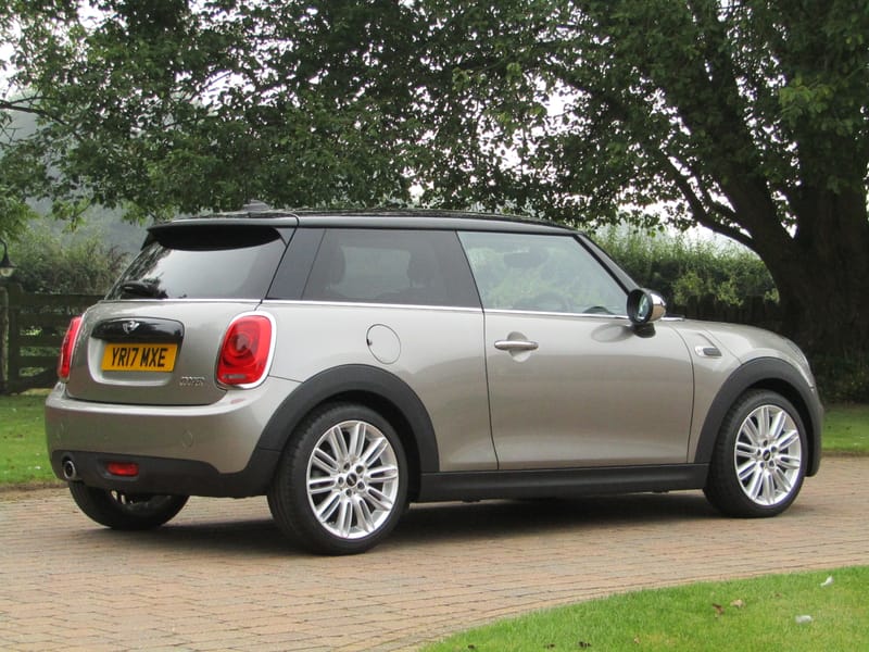 SOLD! Mini Cooper, 3DR, 2017, 46K, 1 owner + very high spec! - SEMA AUTO