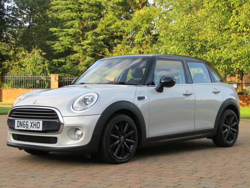 SOLD! Mini Cooper D, 5 DR, 2016, 56K, Chili, FSH! - SEMA...