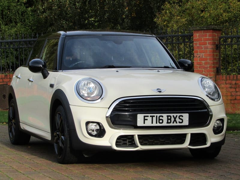 SOLD! Mini Cooper, 5dr, 2016, Chili, JCW sport pack, FSH, 46k - SEMA AUTO