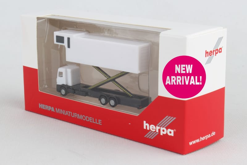 CATERING TRUCK SERVICE - AIRBUS A380 - AERONICAS MODELS