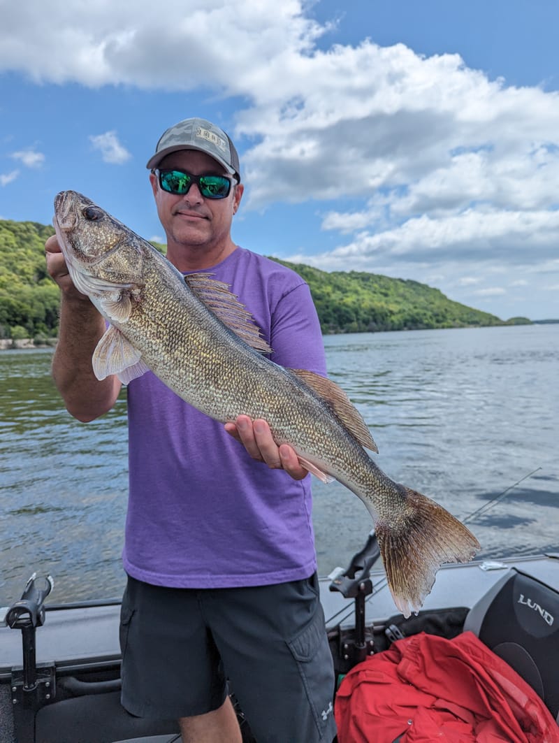 POOL 4 (RED WING) WATER TEMP 79: LEVEL 2.2:FLOW @ 5,450 - HAHN'S ...