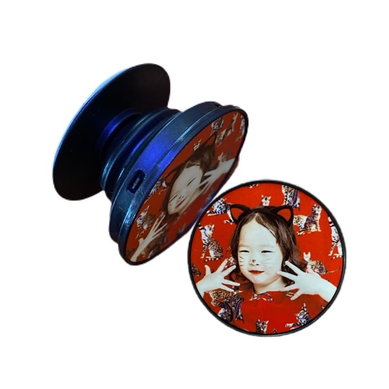 Black Heart Shaped pop socket - Rohann