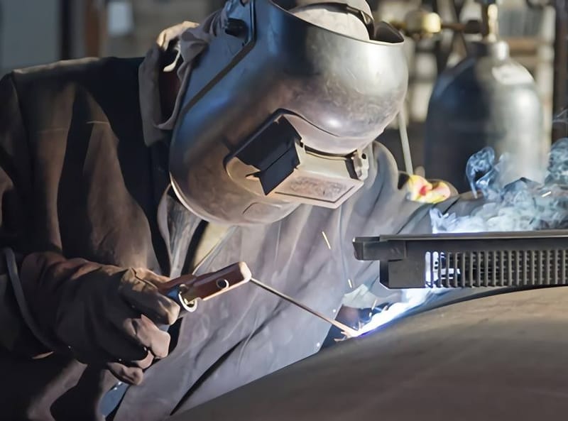 HEAVY WELDING REPAIR AND FABRICATION - MOBILE WELDING SERVICE