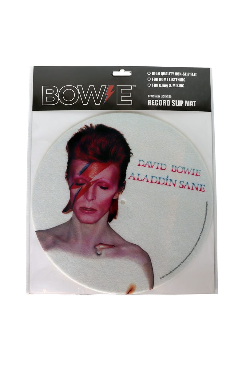 Slip Mats - Pyramid America