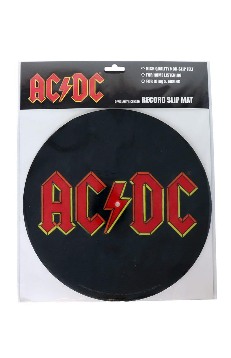 Slip Mats - Pyramid America