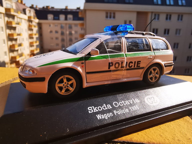 Tatra 603 - DIECAST POLICE