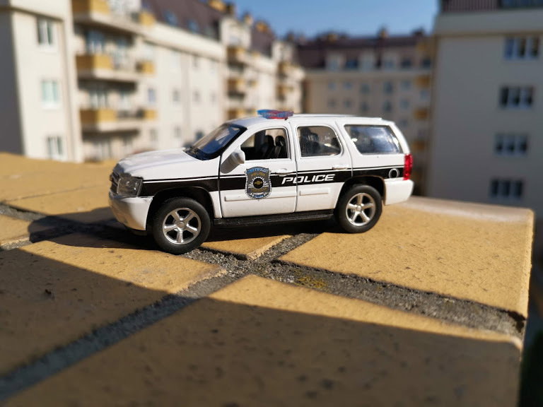 Welly - DIECAST POLICE