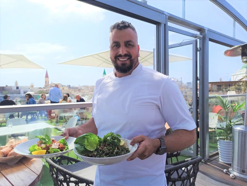 Sama: On the roof, under the sky - Should know