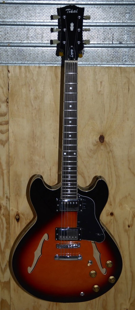 Tokai Legacy 335 Sunburst Finish - Text