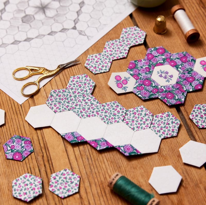 Somerset Garden EPP Quilt Pattern - Suzanne Campion