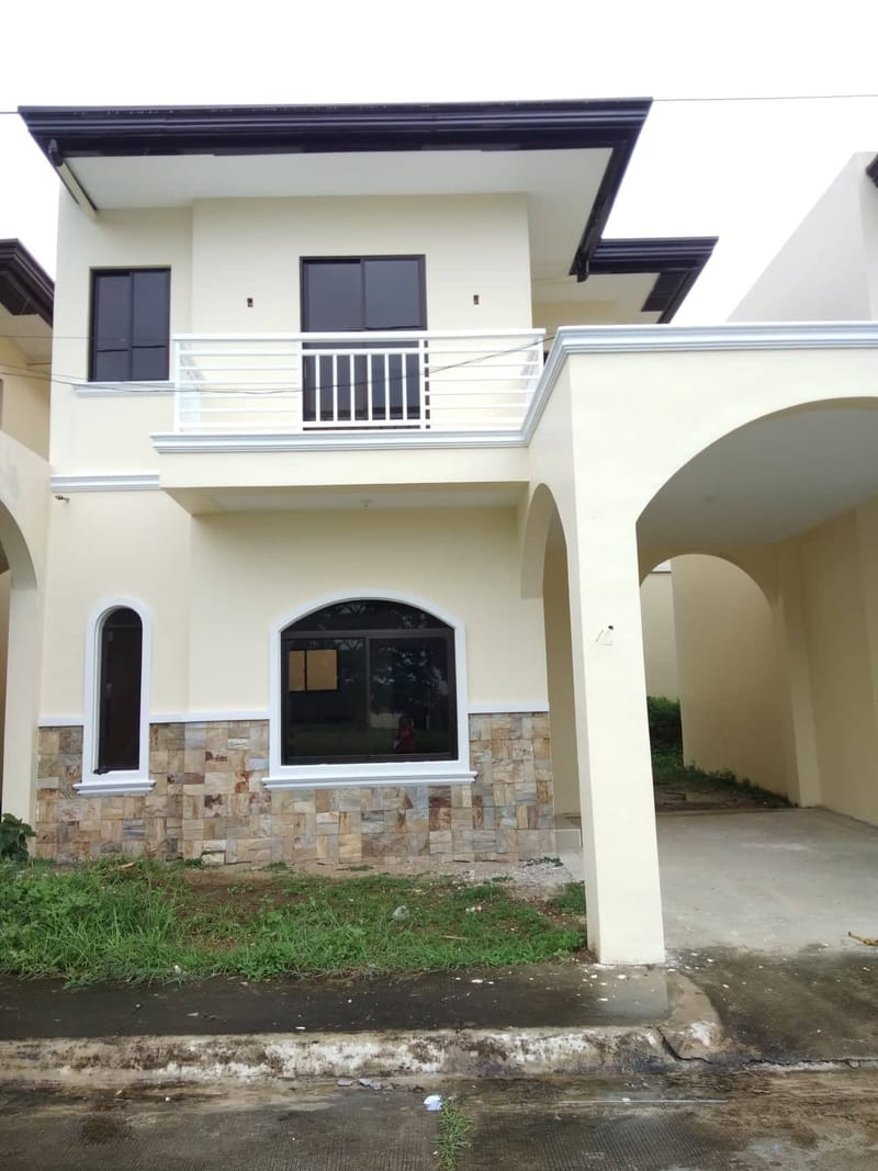 GENTREE VILLAS - HBO REALTY