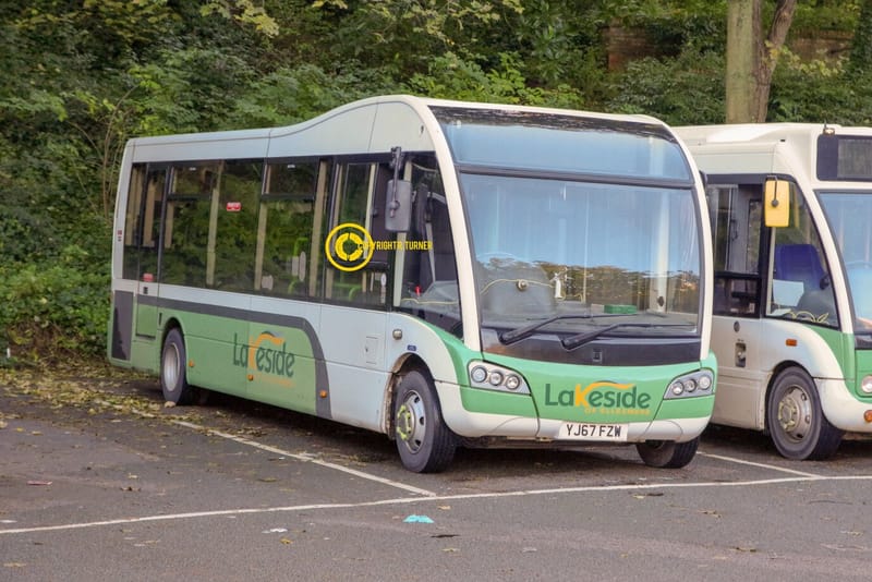 Lakeside Coaches YJ67 FZW. - Bus Photos UK