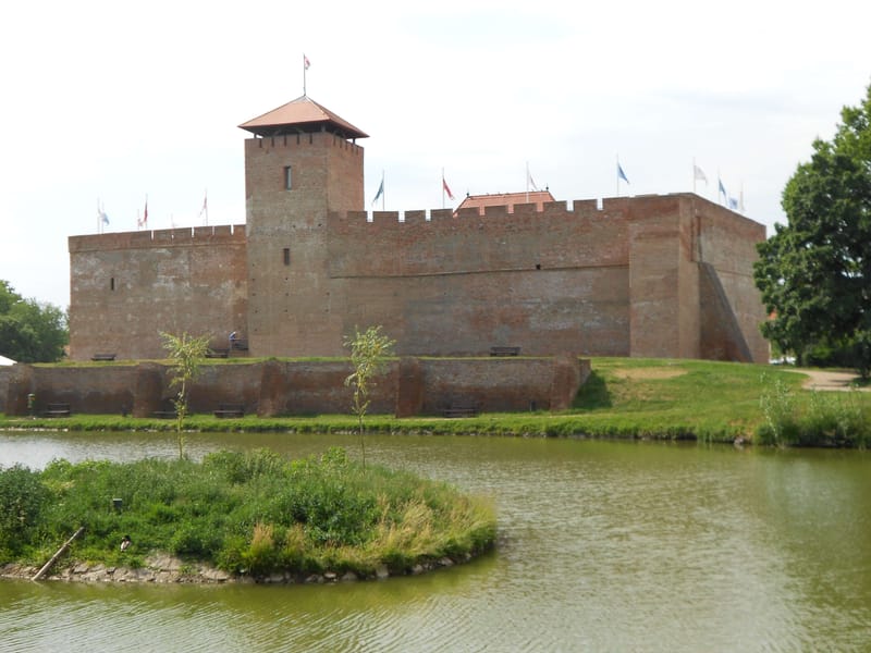 Prețuri bilete și abonamente la Băile din Gyula -ștrand, băi termale ...