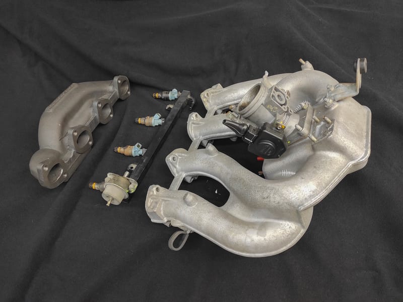 Turbo Manifold Kits - The Kangaroos Team