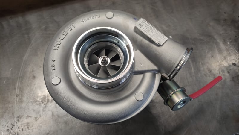 Holset HX30 - T3 Twin Scroll - Cummins - The Kangaroos Team