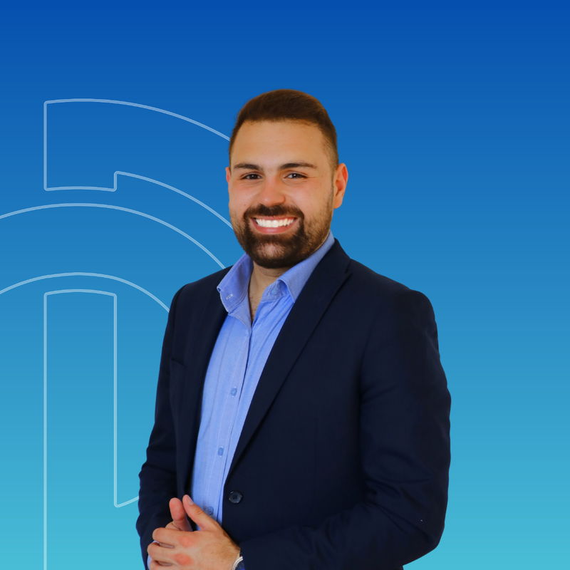 المستشار الإداري الدكتور عبادة دعدوش