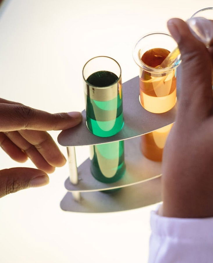 Research Laboratory. - SST Resources Ltd. 2020