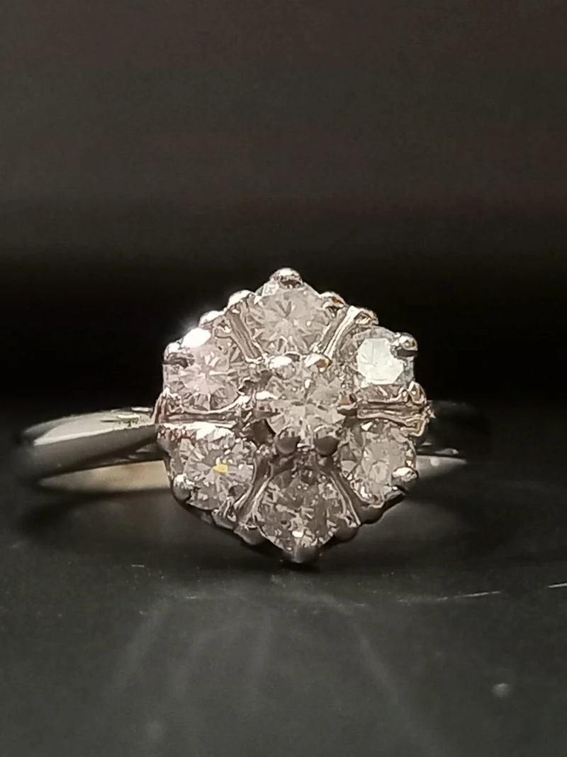 Collingwood The Jeweller Unusual diamond rings designs
