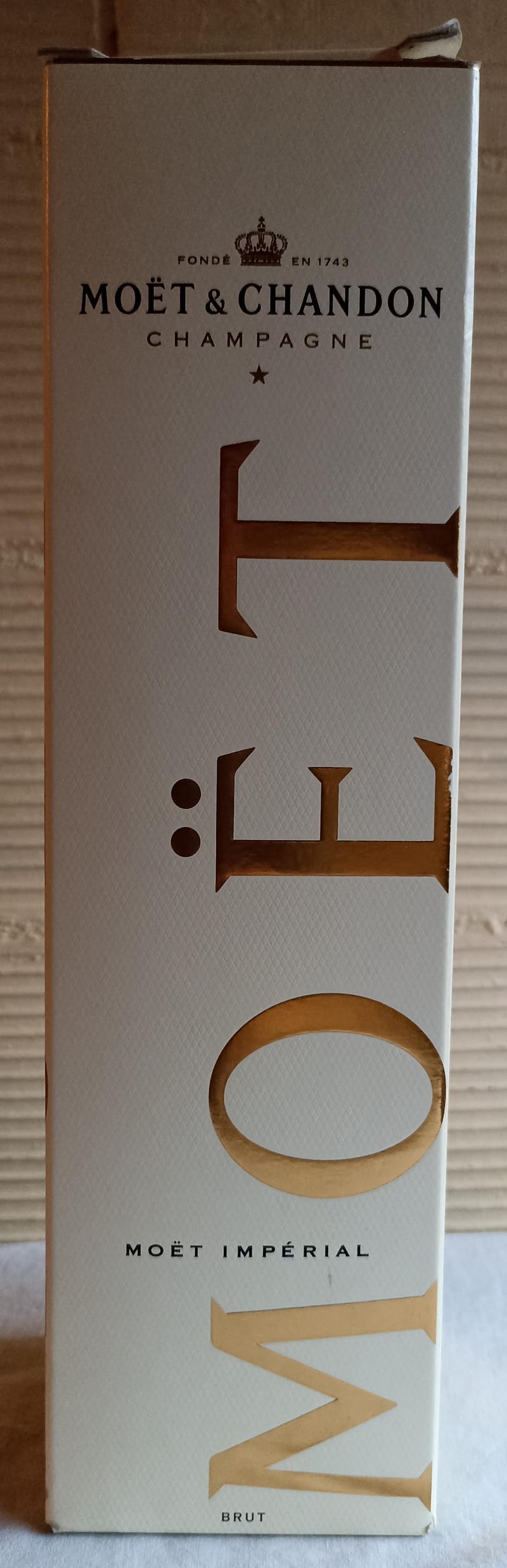 Caja Moët & Chandon, champagne - ATTICAE