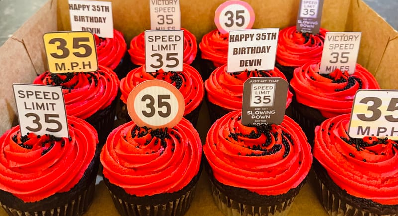 Chocolate 35th Birthday Cupcakes with Buttercream Frosting - Cabbit Cakes