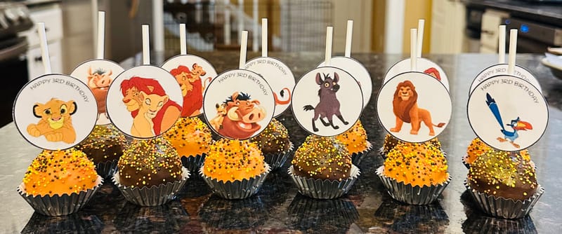 The Lion King Cake Pops - Cabbit Cakes