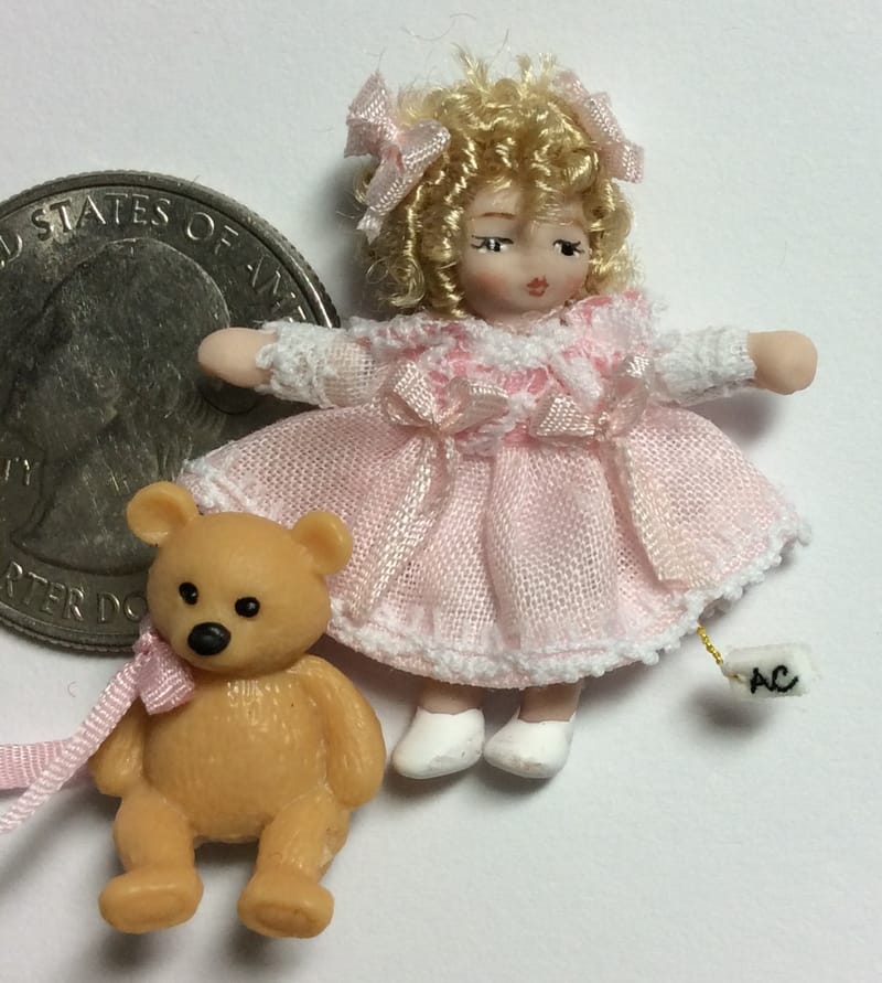 1535 Tiny Baby Daphne - Angel Children