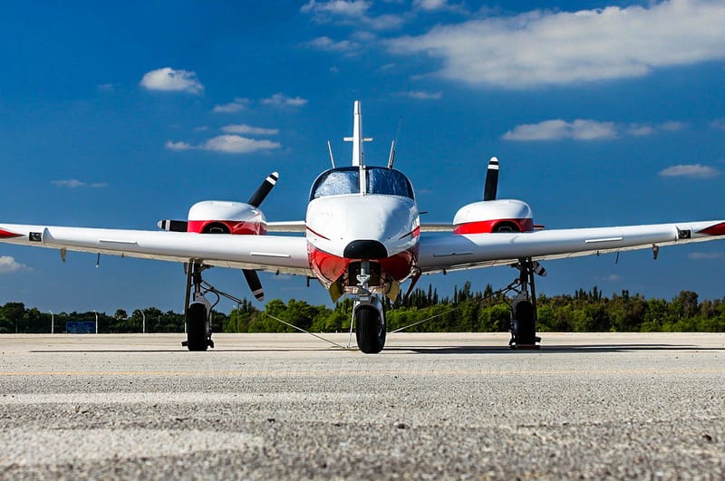 Multi Engine Aircraft - KFE AVIA