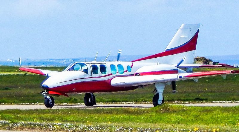 Multi Engine Aircraft - KFE AVIA