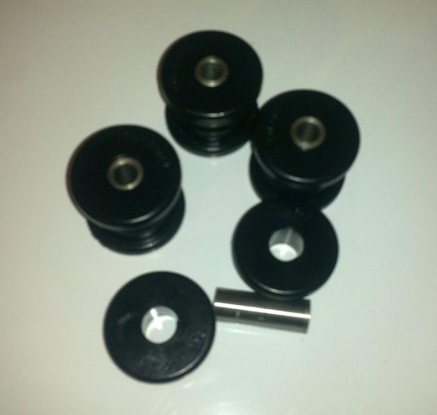 Rear Upper Torque Arm/Reaction Rod Kit 1273622 - Classic Swede