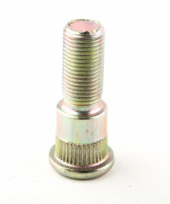 Extended Volvo wheel stud - Classic Swede