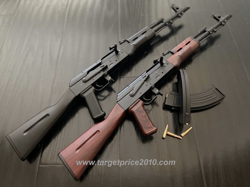1:2 scale of AK 74 with 8 extra shell-eject bullets. Perfect for ...