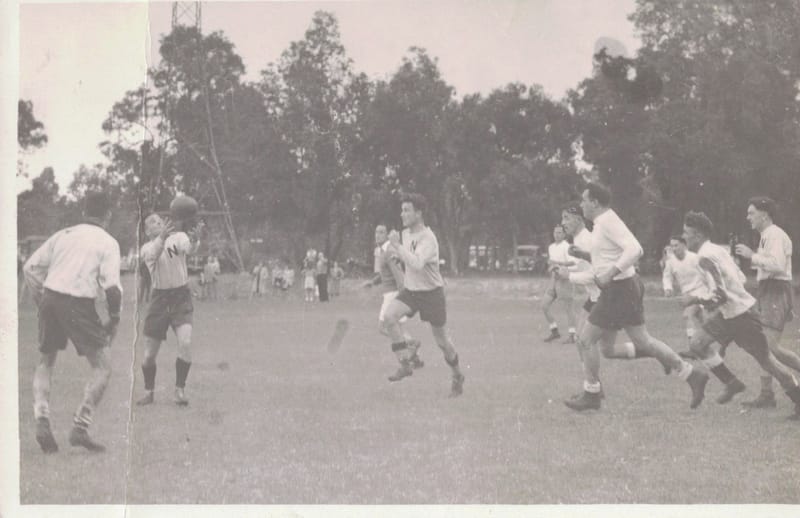 Perth vs Nedlands University Oval 1950's - HistoryofWARL.com.au
