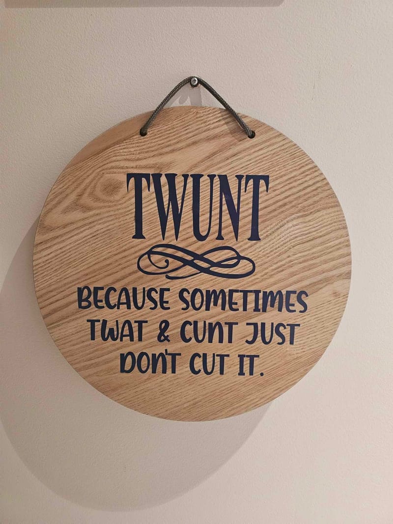 Round wooden signs - Just Random Gifts