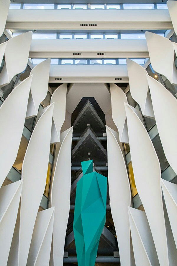 Dar Al-Handasah New Premises: Triangles, Three Concepts, and the ...