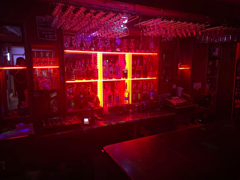 Danseuses - Bar Madona