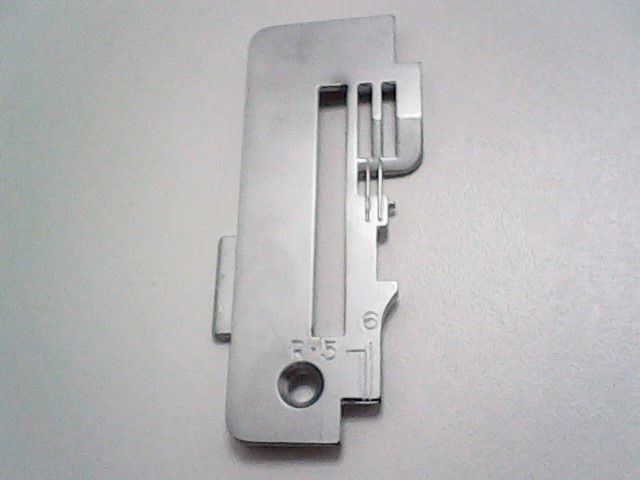 Brother 900D/920D/934D Needle plate - Wynberg Sewing Centre