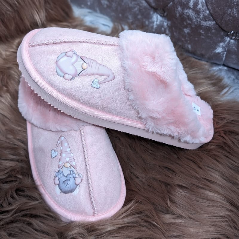 Pink 'Kitten & Heart Gonk' Slippers