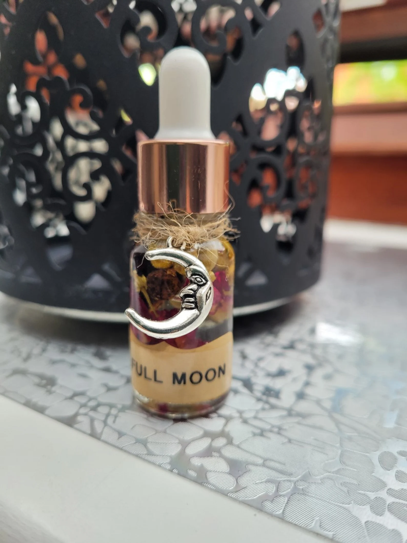 Full Moon Oil Blend - Lunamoon Creations
