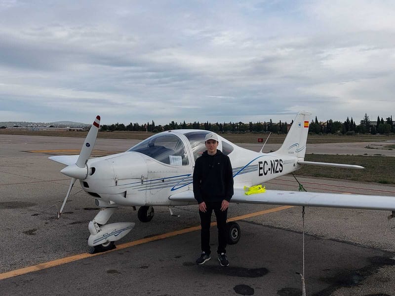 Iassonas Tsimbidis ︎ PPL Student - Fly EPT Spain