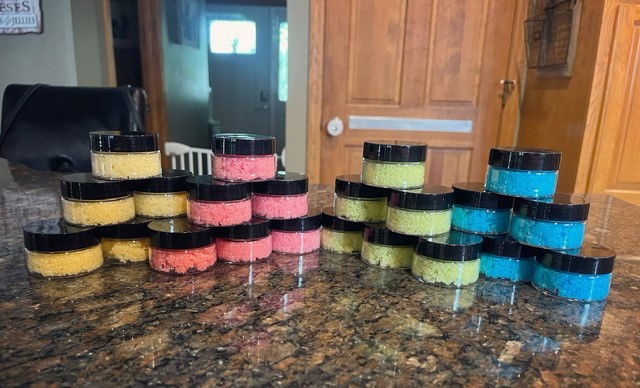 Exfoliating Lip Scrub - Creative Cub