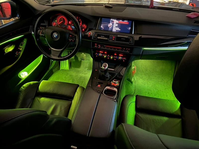 Lumini Ambientale BMW - module RGB podea/scaune cu Aplicatie Telefon ...