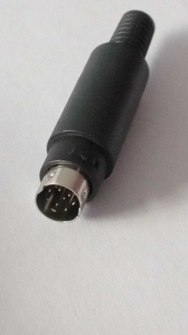 Conector mini DIN macho 8-polos