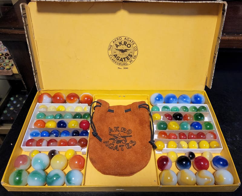 Original Akro Agate no. 300 Box with bag, Patches Boulders Shooters ...
