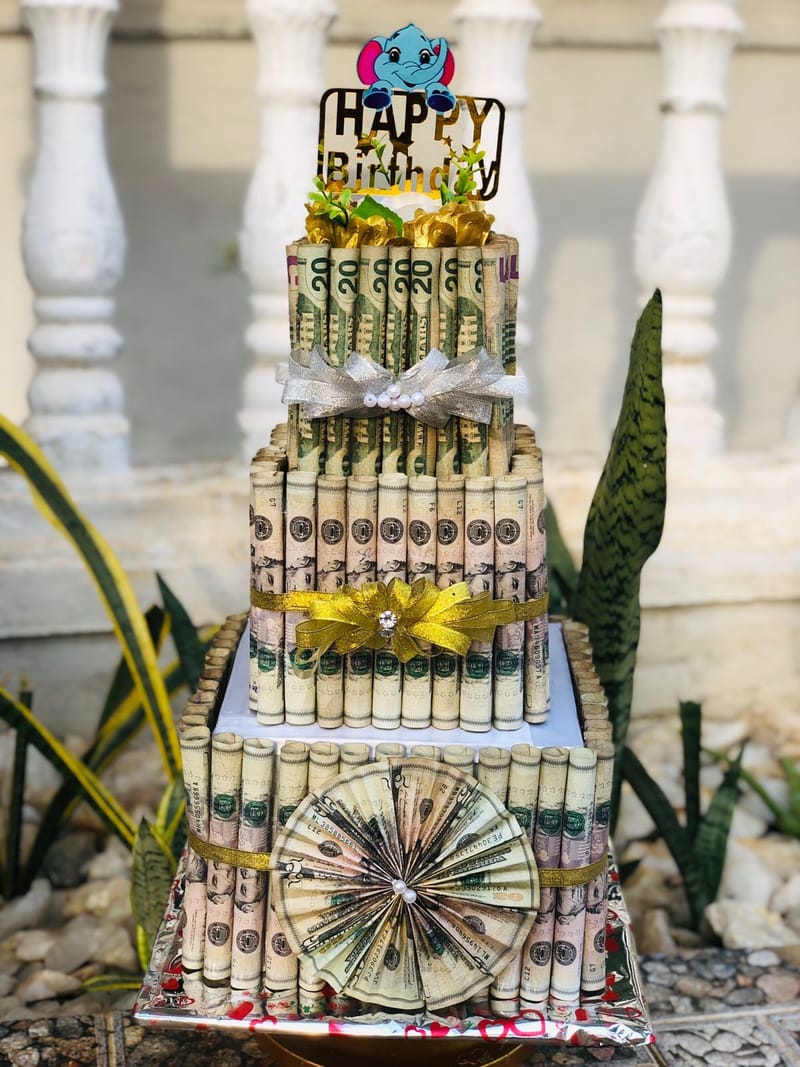 Gift Packages - Reka Cakes